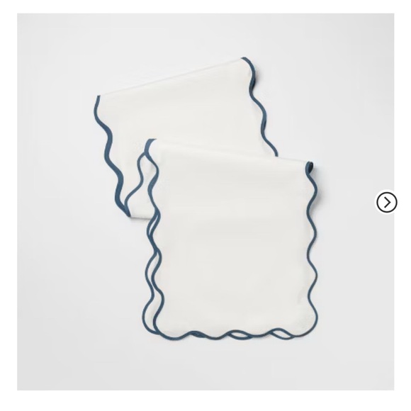 Studio McGee | Dining | Nwt Scallop Table Runner Threshold Designed ...